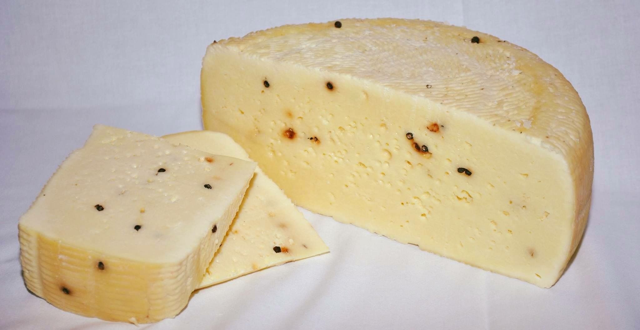 Allerta dalla Germania: contaminato formaggio di pecora al pepe nero ...