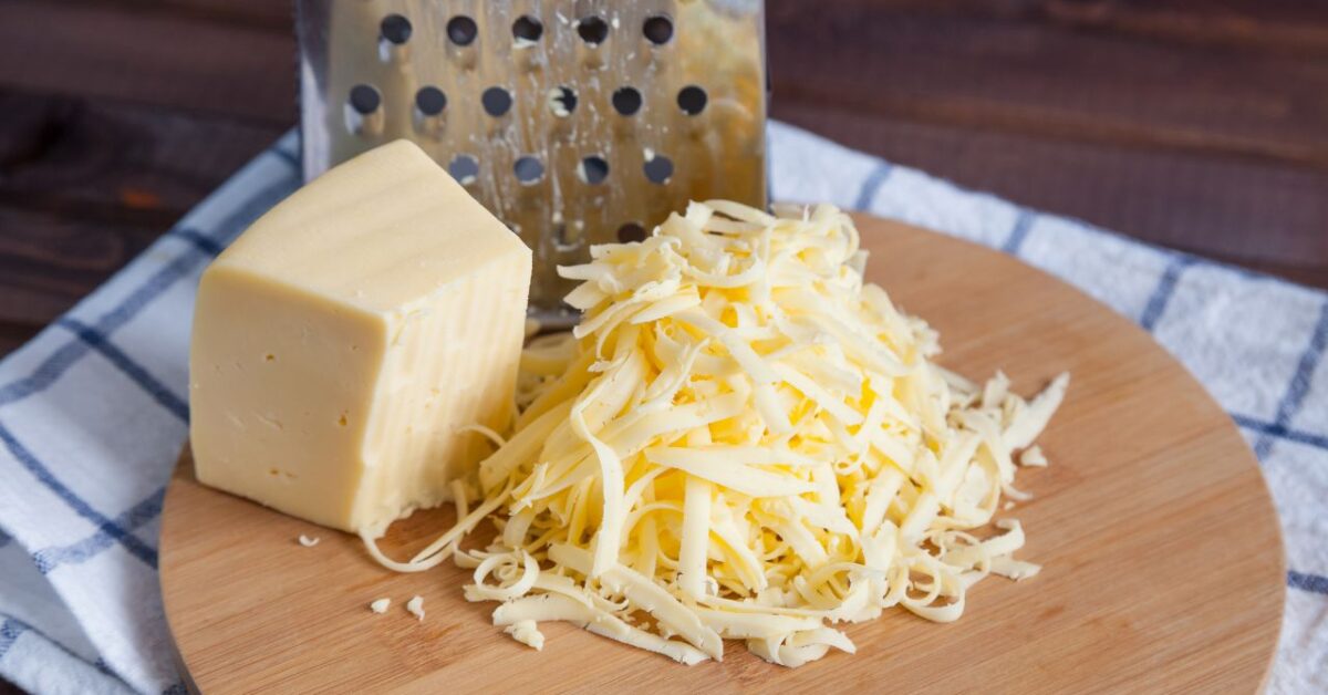 Come conservare il formaggio grattugiato: lo stai facendo nel modo ...