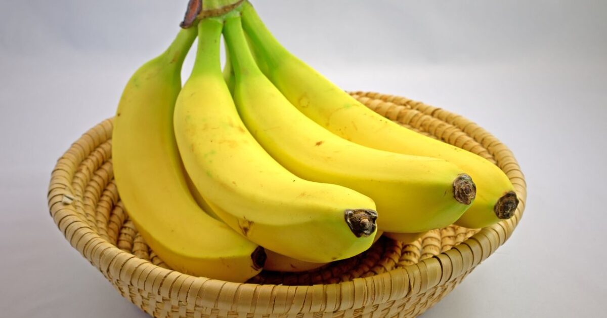 Perché i cardiologi consigliano di mangiare banane ogni giorno