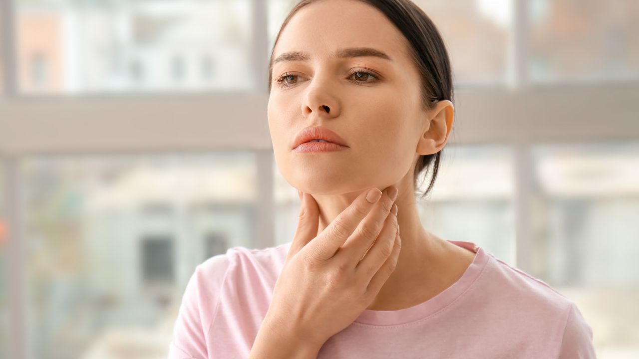 I segnali che la tiroide non sta funzionando correttamente: ecco a cosa ...