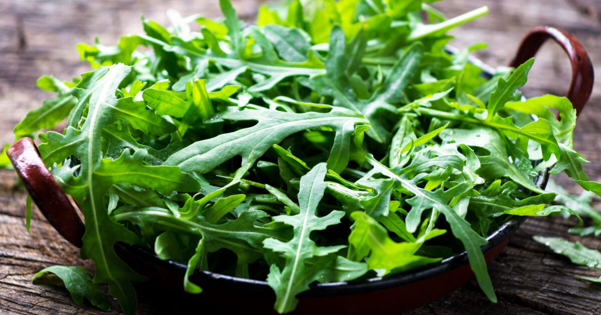 Scopri cosa ti succede quando mangi la rucola